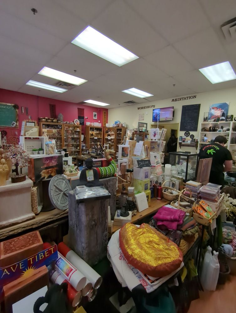 PLANET BOTANIX - Updated December 2025 - 19 Photos & 14 Reviews - 301 ...