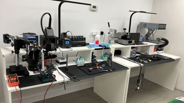 SMART FIX - Updated May 2025 - 11 Photos - 9241 N 6th St, Phoenix ...