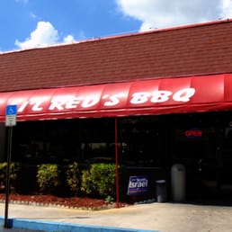 LI’L RED’S COOKIN’ - Updated December 2025 - 134 Photos & 192 Reviews ...