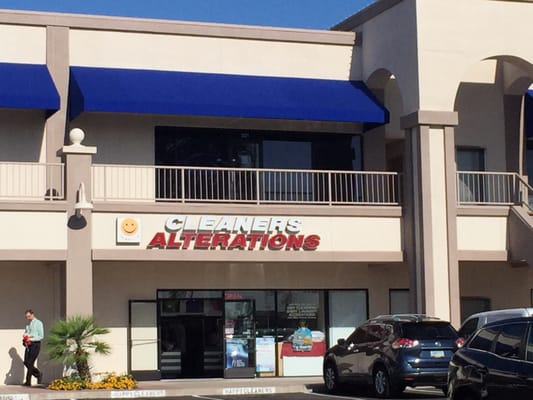 HAPPY DRY CLEANERS - Updated January 2026 - 11 Photos & 83 Reviews ...