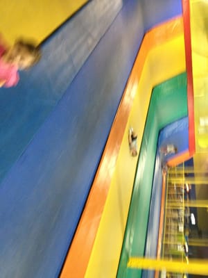 AMAZING JUMP - Updated October 2025 - 21 Photos & 75 Reviews - 7702 N I ...