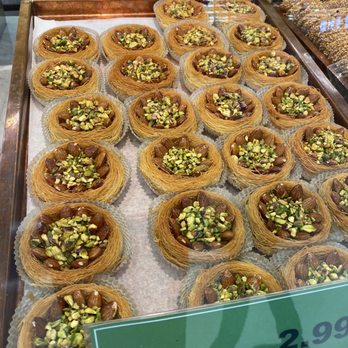 ADONIS - Updated October 2025 - 234 Photos & 93 Reviews - 20 Ashtonbee ...