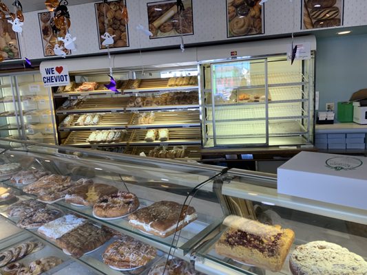 REGINA BAKERY - Updated January 2026 - 18 Reviews - 4025 Harrison Ave ...