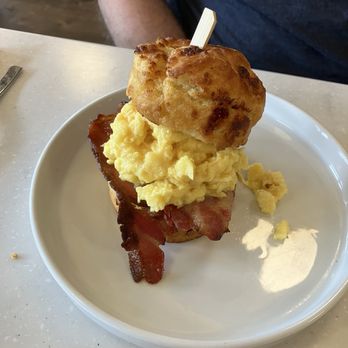 THE CORNER PANTRY - Updated December 2025 - 328 Photos & 252 Reviews ...