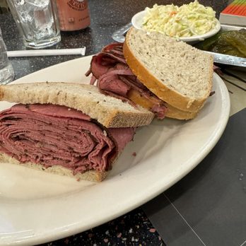 BEN’S KOSHER DELICATESSEN RESTAURANT & CATERERS - Updated April 2025 ...