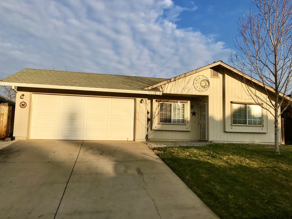 DANIELLE BRANHAM - CENTURY 21 - Updated December 2024 - 61 Photos ...