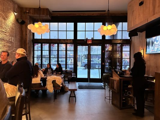 THE MALT HOUSE - Updated December 2025 - 668 Photos & 695 Reviews - 9 ...