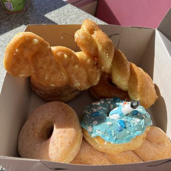 DONUT PRINCE - Updated June 2024 - 242 Photos & 256 Reviews - 1721 W ...