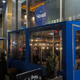 STOUT NYC - Updated November 2025 - 191 Photos & 84 Reviews - 109 West ...