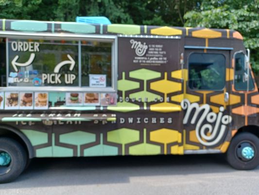 MOJO COOKIE DOUGH AND CREAMERY - Updated October 2025 - 20 Photos & 42 ...