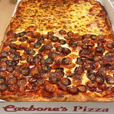 CARBONE’S PIZZA & SUBS - 305 Photos & 73 Reviews - 568 S Park Ave ...