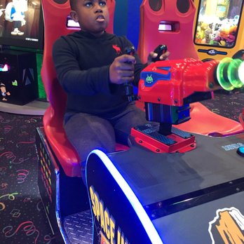 FUNPLEX - 337 Photos & 241 Reviews - 13700 Beechnut St, Houston, Texas ...