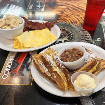 MOAB DINER - Updated August 2024 - 604 Photos & 1129 Reviews - 189 S ...