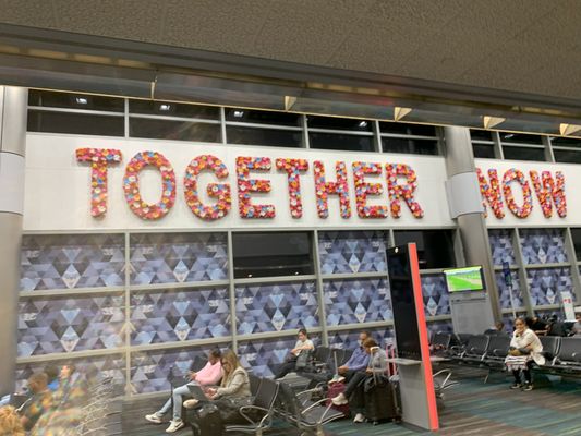 MIAMI INTERNATIONAL AIRPORT - CONCOURSE H - Updated April 2025 - 38 ...