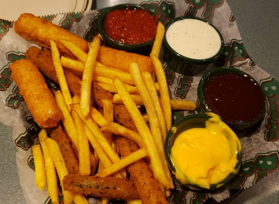 BEGGARS PIZZA - 67 Photos & 150 Reviews - 15600 S Cicero Ave, Oak ...