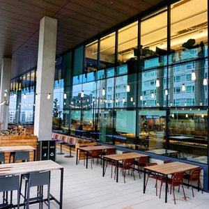 MICROSOFT ONE ESTERRA FOOD HALL - 15550 NE Turing St, Redmond ...