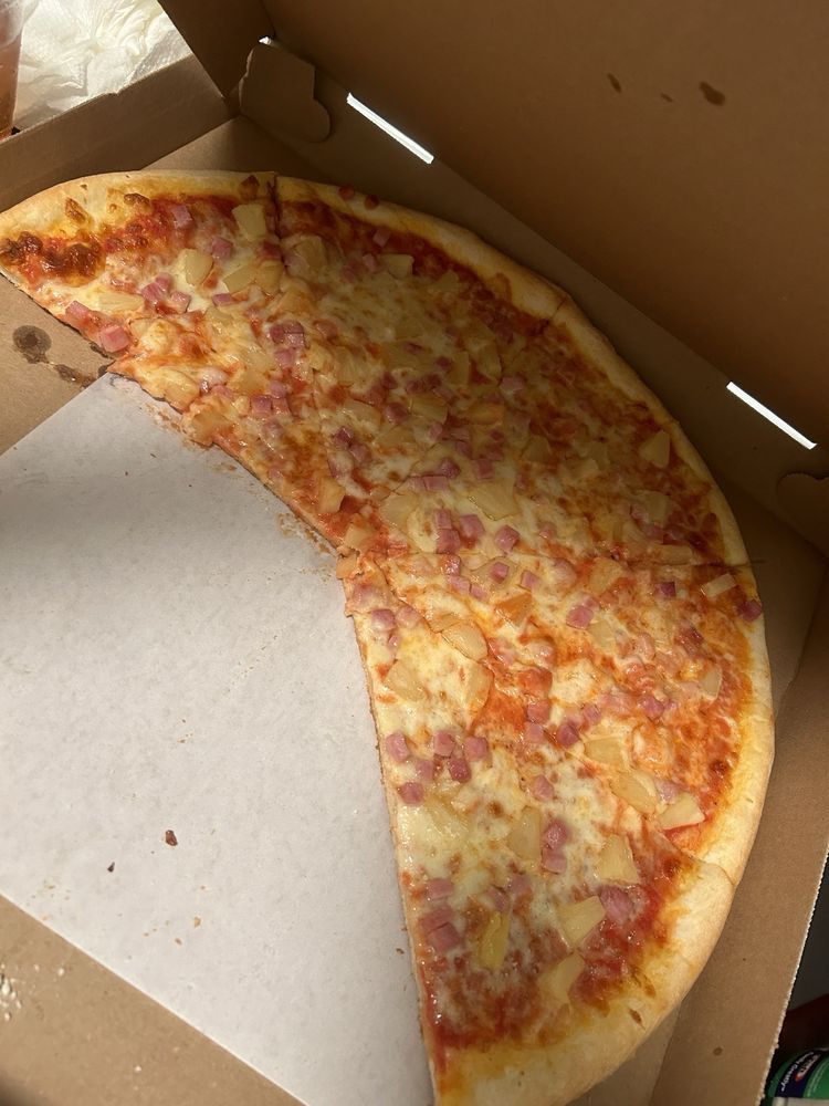 DAISY’S PIZZA PLACE - Updated July 2024 - 15 Photos - 980 Longwood Ave ...