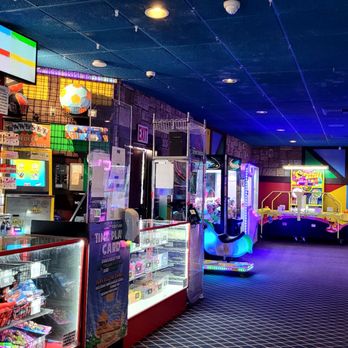 CAMELOT GOLFLAND - Updated December 2025 - 884 Photos & 721 Reviews ...