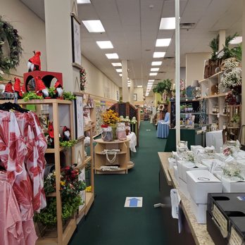 FLOWER GALLERY OF VIRGINIA - Updated December 2025 - 57 Photos & 72 ...