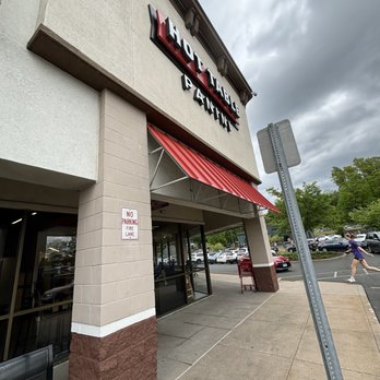 HOT TABLE - Updated December 2025 - 1540 Pleasant Valley Rd, Manchester ...