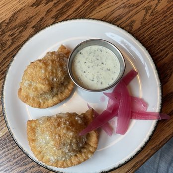 CYCLONE ANAYAS - Updated December 2025 - 111 Photos & 72 Reviews - 3736 ...