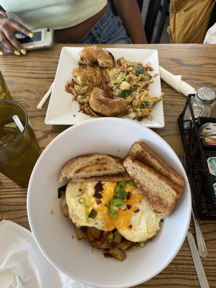 HIGH TIDE KITCHEN - 33 Photos & 33 Reviews - 3344 S Atlantic Ave ...