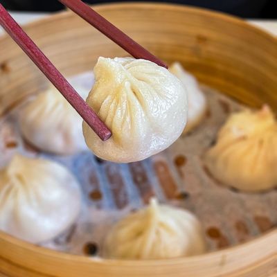 LIN CHINESE CUISINE AND TEA HOUSE - Updated August 2024 - 270 Photos ...