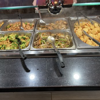 ULTIMATE BUFFET - Updated December 2025 - 206 Photos & 284 Reviews ...
