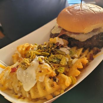 SMASH’D BURGER BAR - Updated July 2024 - 124 Photos & 89 Reviews - 10 ...