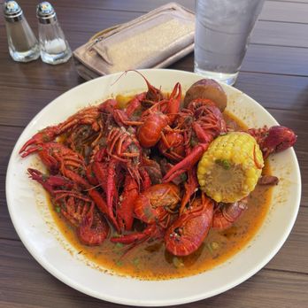 CRAWDADS ON THE LAKE - Updated March 2025 - 311 Photos & 448 Reviews ...