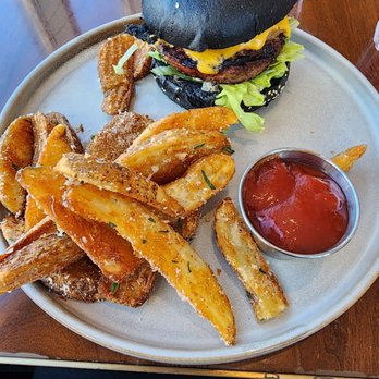 TERRACE 16 - Updated June 2024 - 940 Photos & 495 Reviews - 401 N ...