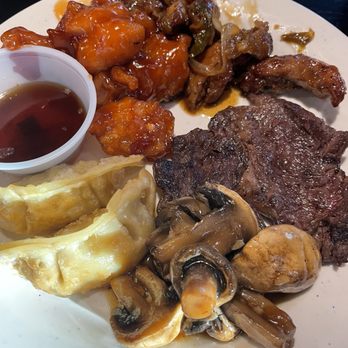 GOLDEN APPLE BUFFET - Updated July 2025 - 40 Photos & 49 Reviews - 1702 ...