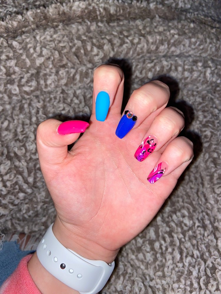 LT NAILS | 66 Photos & 79 Reviews | 2080 Stringtown Rd, Grove City ...