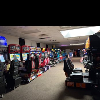 GEEKS MANIA - Updated December 2025 - 90 Photos & 86 Reviews - 6502 ...