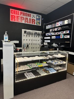 EMPIRE PHONE REPAIR - 9657 Folsom Blvd, Sacramento, California - Mobile ...