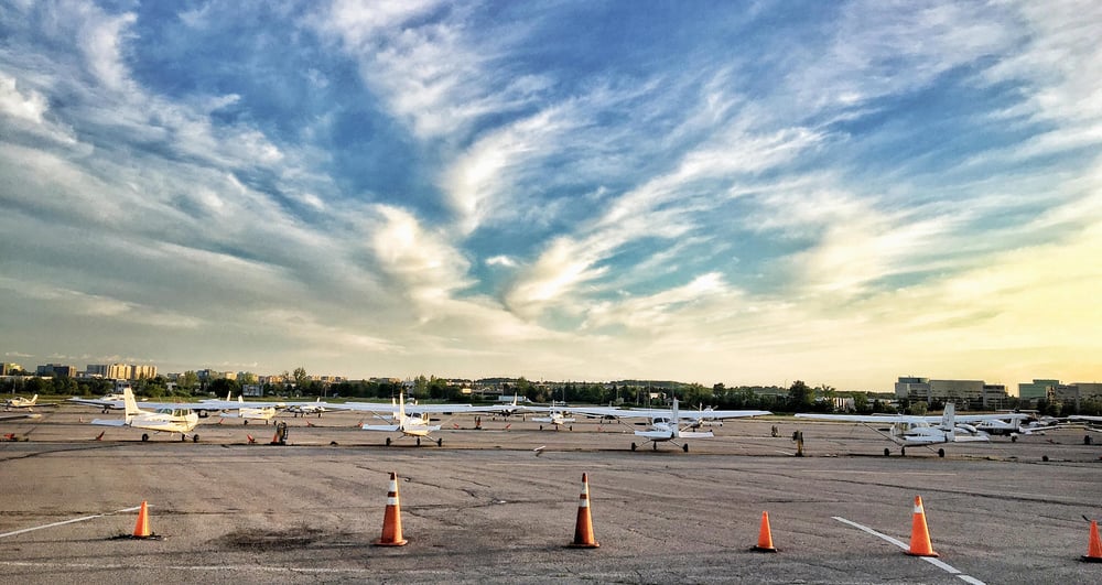 TORONTO AIRWAYS - Updated September 2025 - 11 Photos - 1250 Airport ...