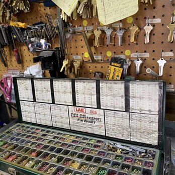 MIKE’S LOCKSMITH & GENERAL SERVICES - 13 Photos & 432 Reviews - San ...