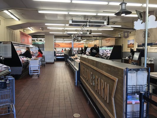 FRESHFIELDS FARM - 465 Photos & 393 Reviews - Meat Shops - 400 E ...