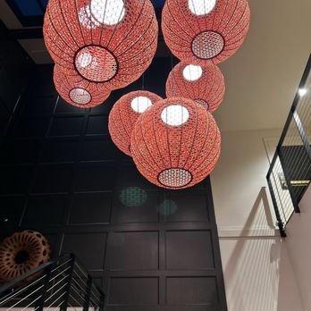 WOVEN SEAFOOD & CHOPHOUSE - Updated December 2025 - 705 Photos & 340 ...