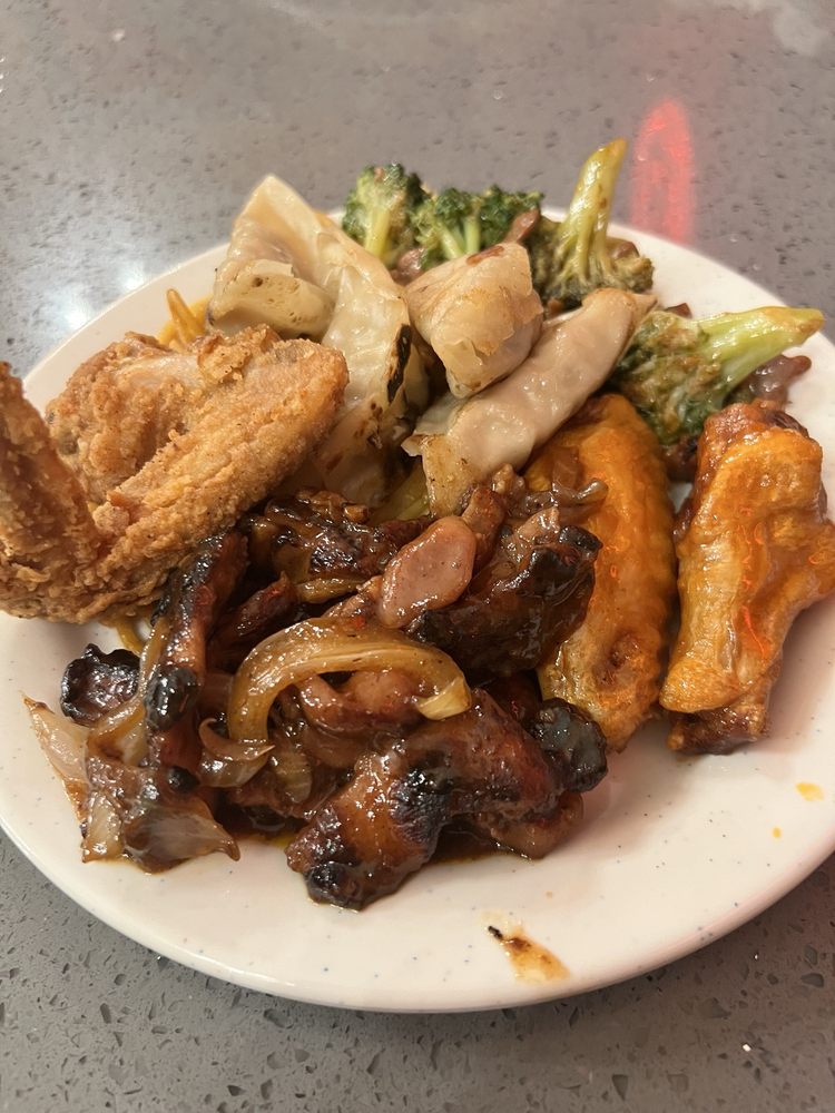 CHOW’S COUNTRY BUFFET - Updated May 2025 - 33 Photos & 17 Reviews ...
