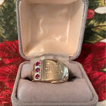 HEART TO HEART FINE JEWELRY Updated February 2025 45 Photos 94 Reviews 1585 Kapiolani Blvd Honolulu Hawaii Jewelry Phone Number Yelp