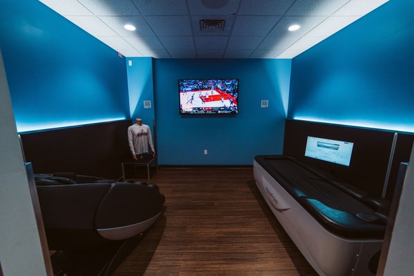 THE EDGE FITNESS CLUBS - 27 Photos & 15 Reviews - 7315 Watson Rd, St ...