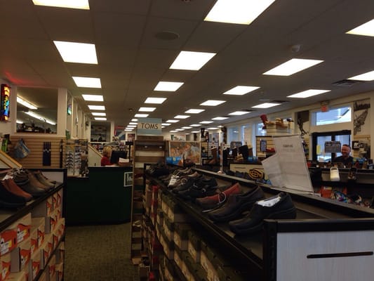 BOOTLEGGER’S FOOTWEAR CENTERS - Updated July 2025 - 1623 White Mtn Hwy ...