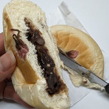 JIRO CAFE & BAKERY - Updated May 2024 - 201 Photos & 83 Reviews - 1094 ...