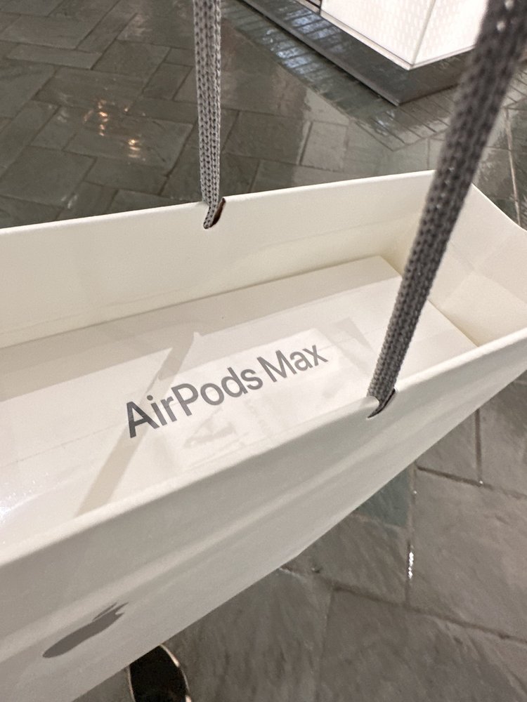 APPLE LAKESIDE SHOPPING CENTER - Updated October 2025 - 34 Photos & 183 ...