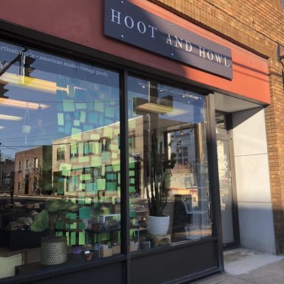 HOOT AND HOWL - Updated January 2026 - 245 Walnut St, Morgantown, West ...
