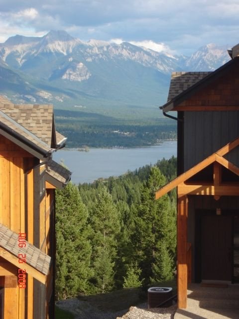 CASTLEROCK ESTATES - Updated December 2024 - 2595 Ledgerock Ct ...