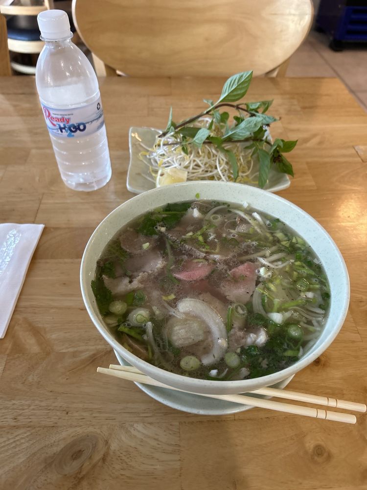 PHO BASI - Updated May 2025 - 67 Photos & 61 Reviews - 922 S Marine ...