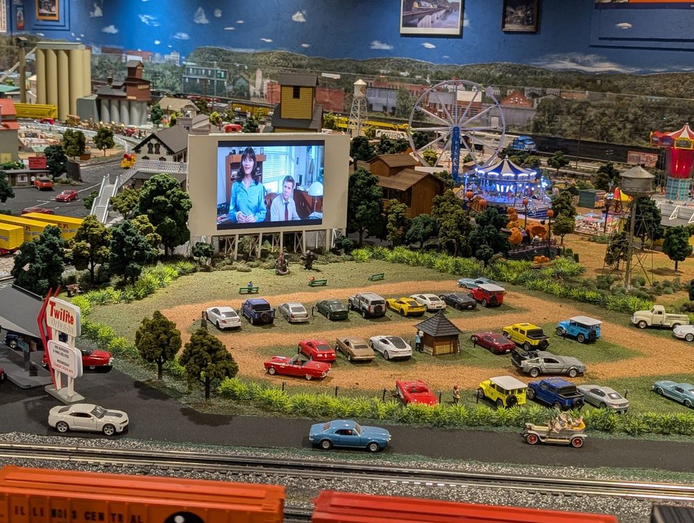 CORNER FIELD MODEL RAILROAD MUSEUM & TRADING POST TRAIN SHOP - Updated ...