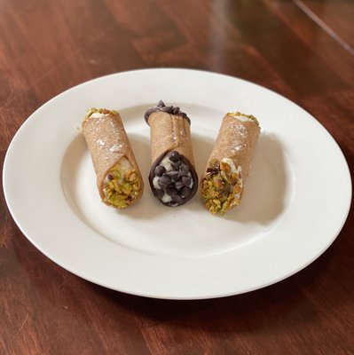 TONY CANNOLI - Updated May 2024 - 63 Photos & 114 Reviews - 460 N Lake ...